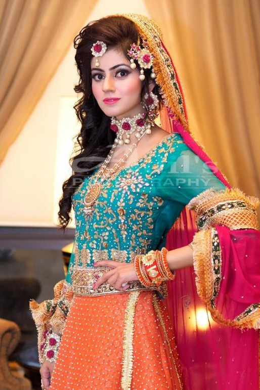 Unique & Stylish Mehndi Suits 2020 | Dailyinfotainment