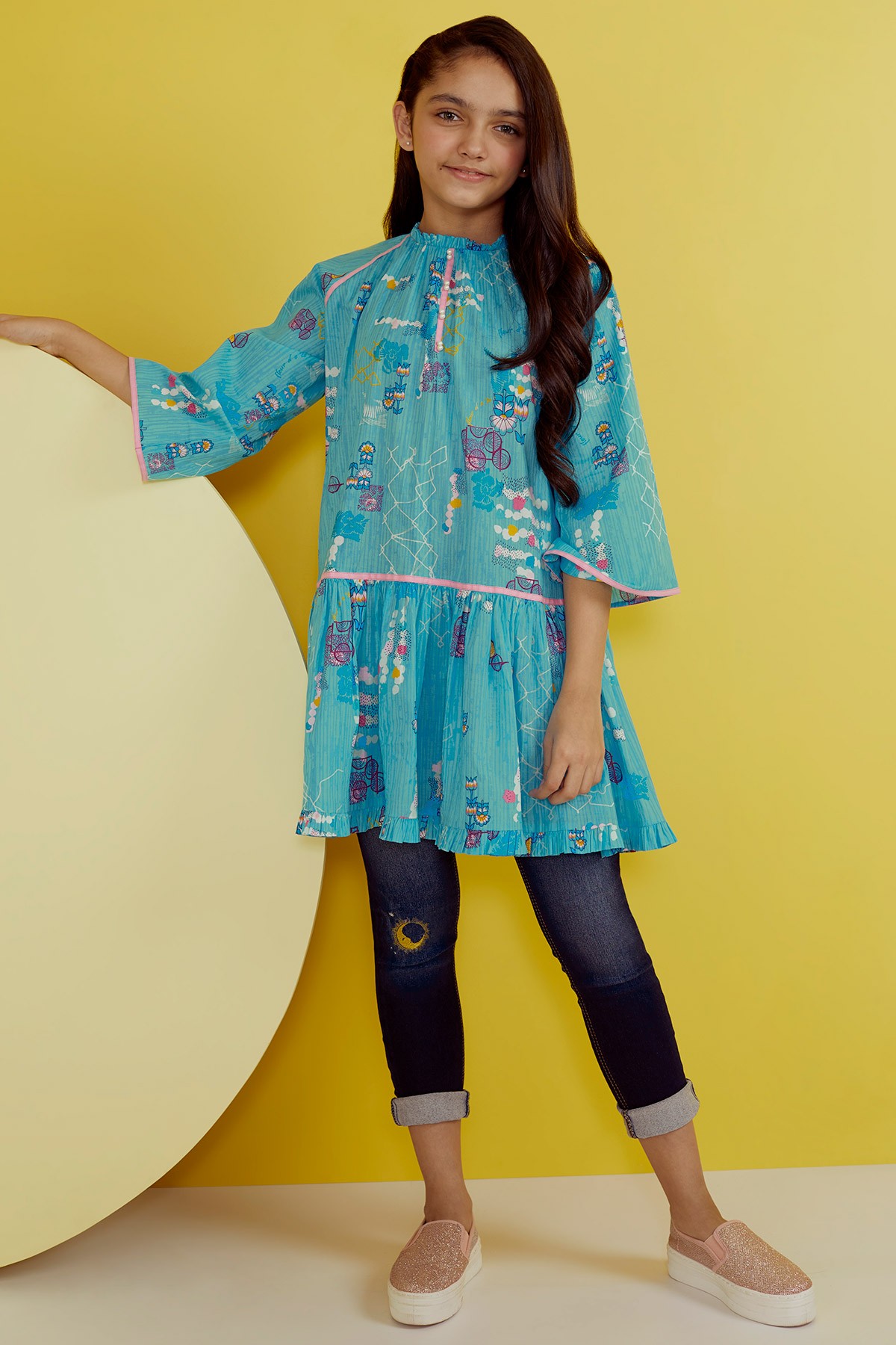 Alkaram Studio Children Kurti 2020 | 40% Off | Dailyinfotainment