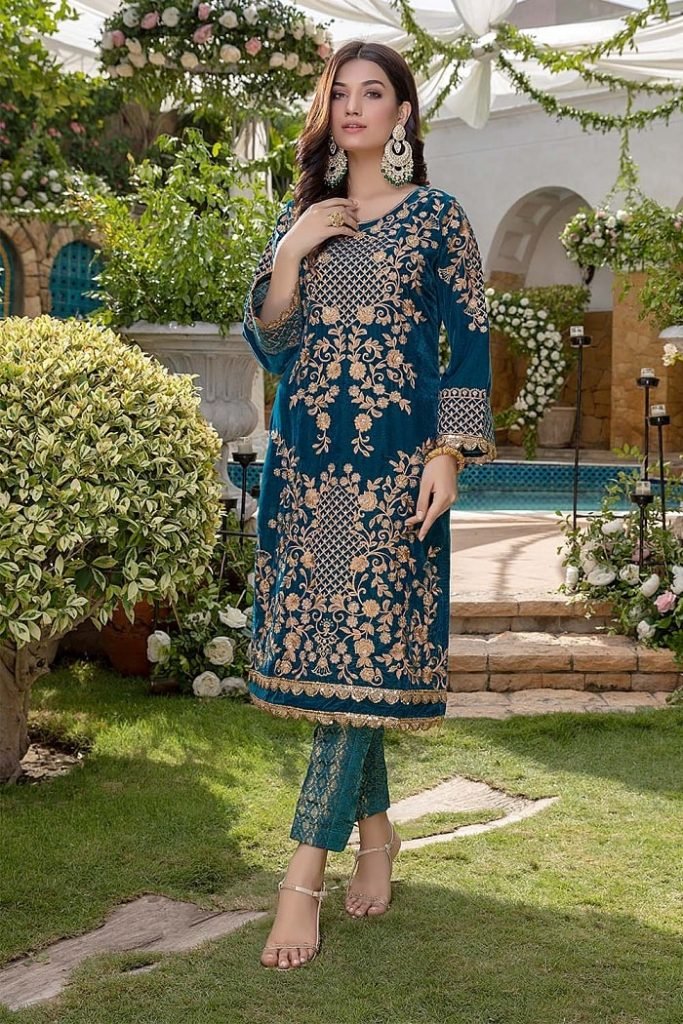 Azure Clothing Formal Winter Collection 2025 With Price