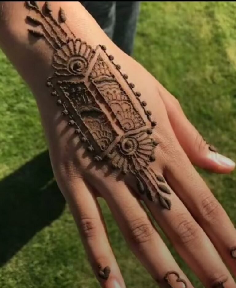 BTS Mehndi Designs 2025 | Simple Henna Designs With Style