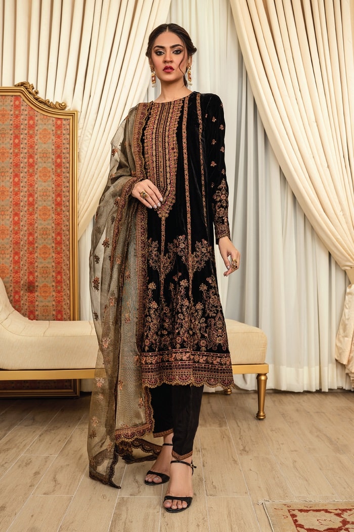 Iznik Sale 2026 End of Season Upto 50% Off With Price